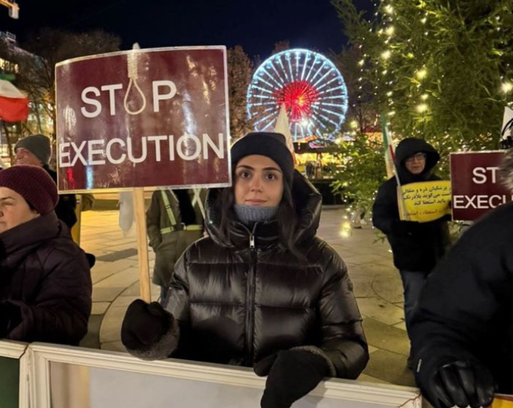 Iranians in Europe Protest Death Sentences for Six Political Prisoners ...